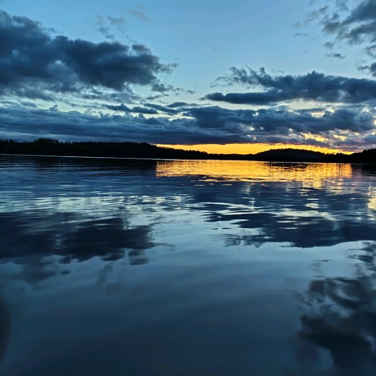 Иконка канала Путешествие.