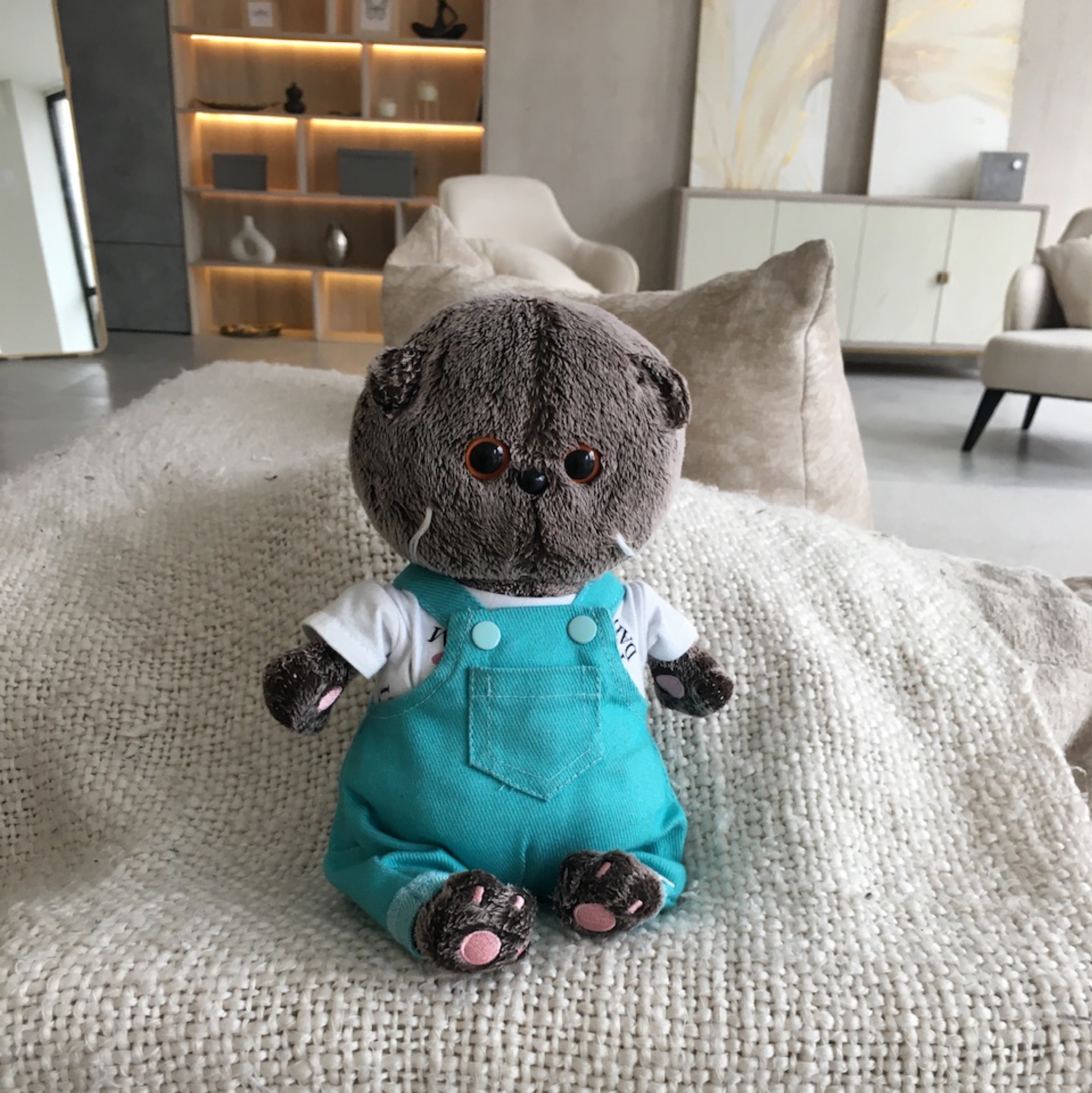 Иконка канала Басики тут  😚