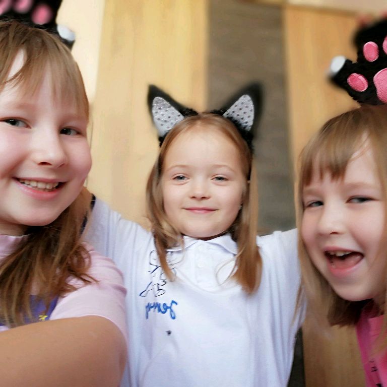 Иконка канала Ксюша И Мои Друзья