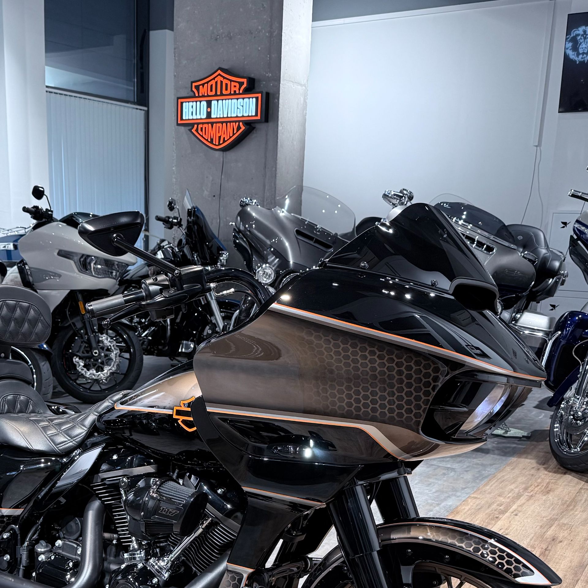 Иконка канала HELLO DAVIDSON