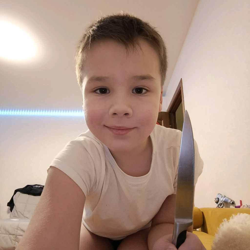 Иконка канала Владик и Савелей