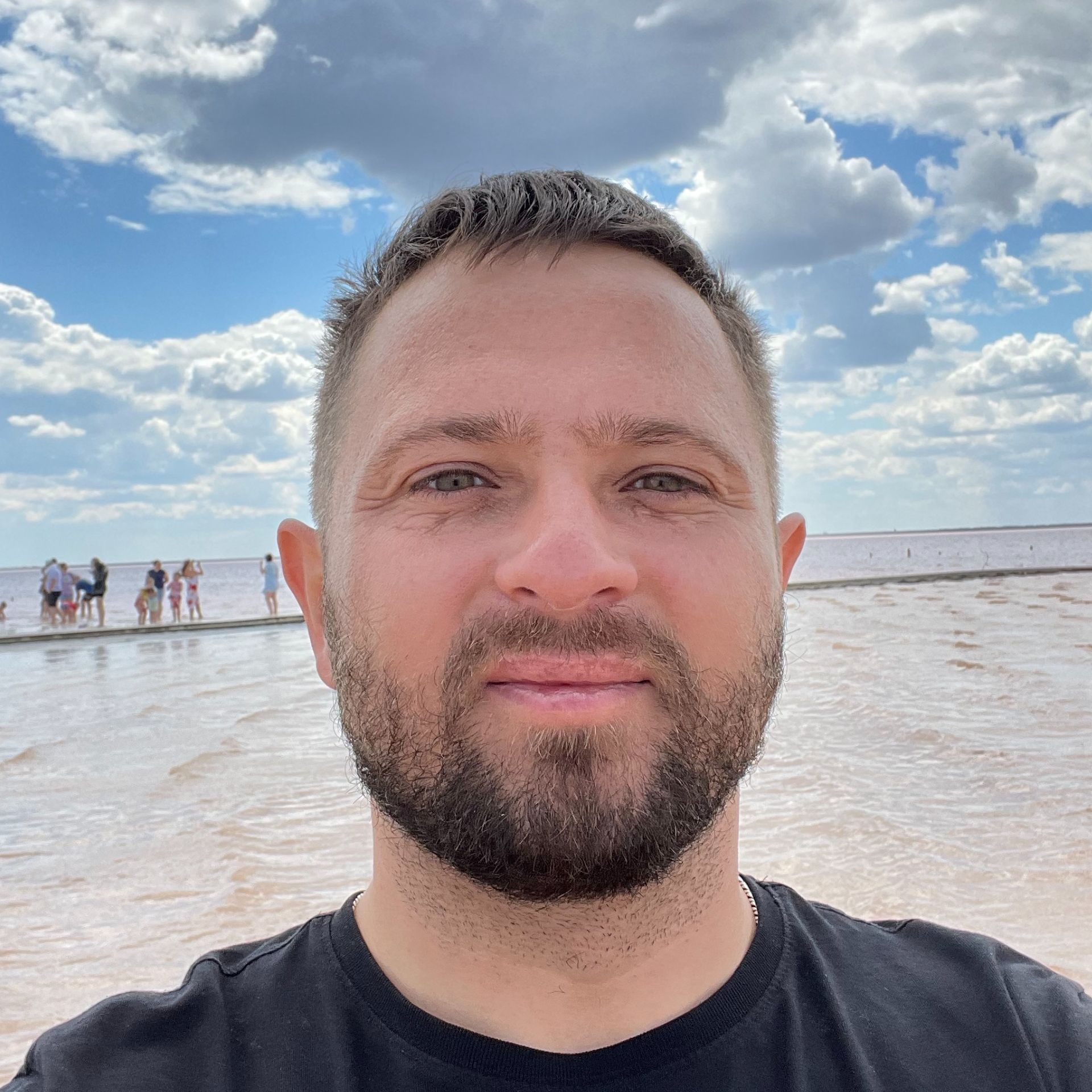 Иконка канала Crafted Ravix