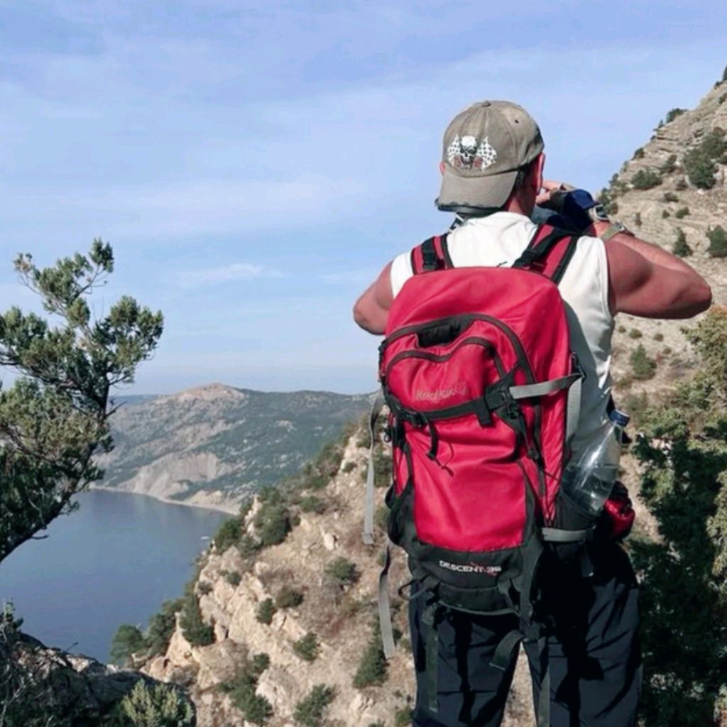 Иконка канала Походы выходного Дня.