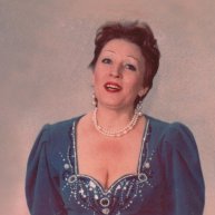 Иконка канала поёт Валентина Чигарина