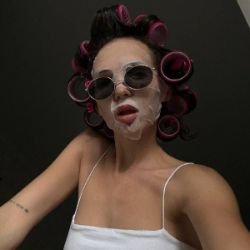 Иконка канала ЧО по красоте?