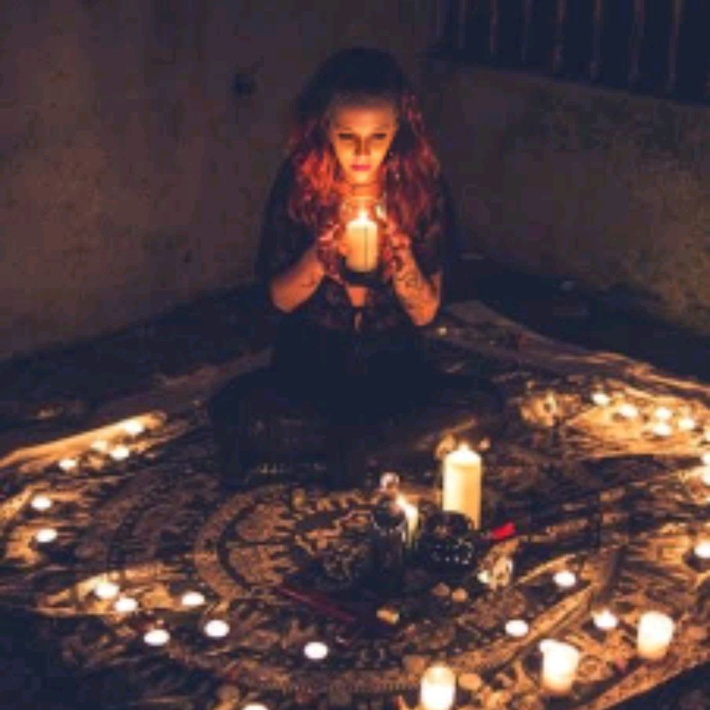 Иконка канала Живой огонь.