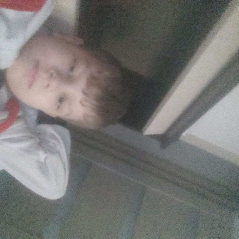 Иконка канала Максим