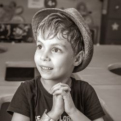 Иконка канала Бальные танцы: шаг за шагом с Ваней Рязановым