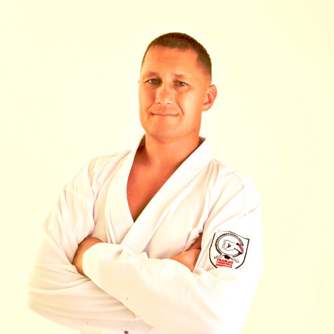 Иконка канала Сергей Петров. Тренер по каратэ 21