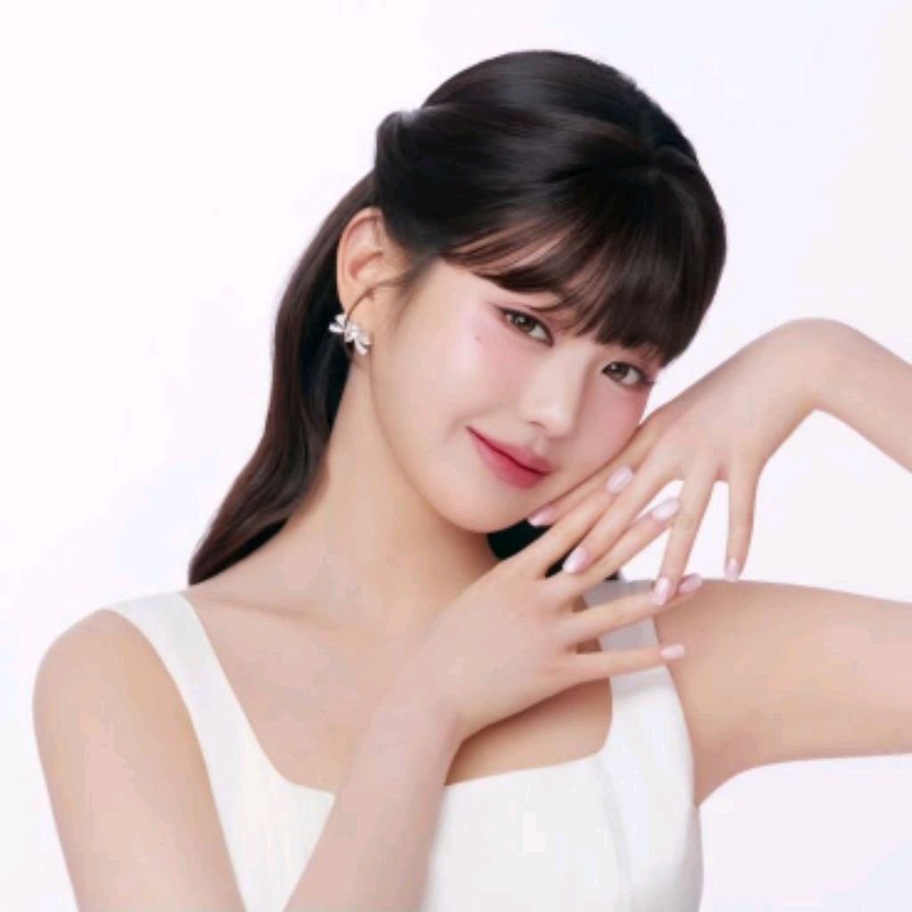 Иконка канала EVELINA_WONYOUNGISM🤍☕