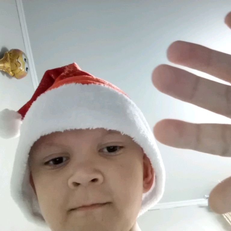 Иконка канала Новогодний Матвей