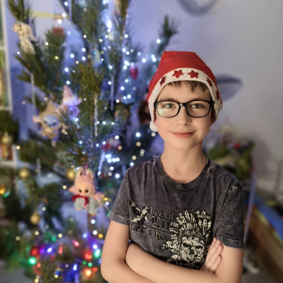 Иконка канала Дэмиан 16 🎄