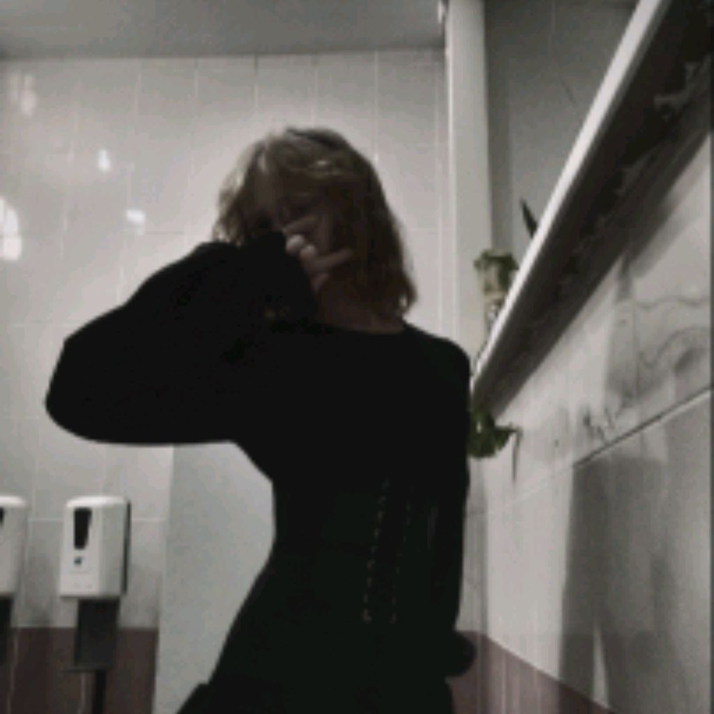 Иконка канала 🤟🏻💗