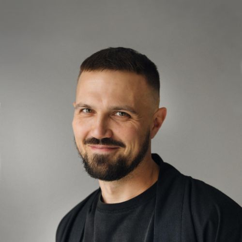 Иконка канала История в руках /  Михаил Семенов