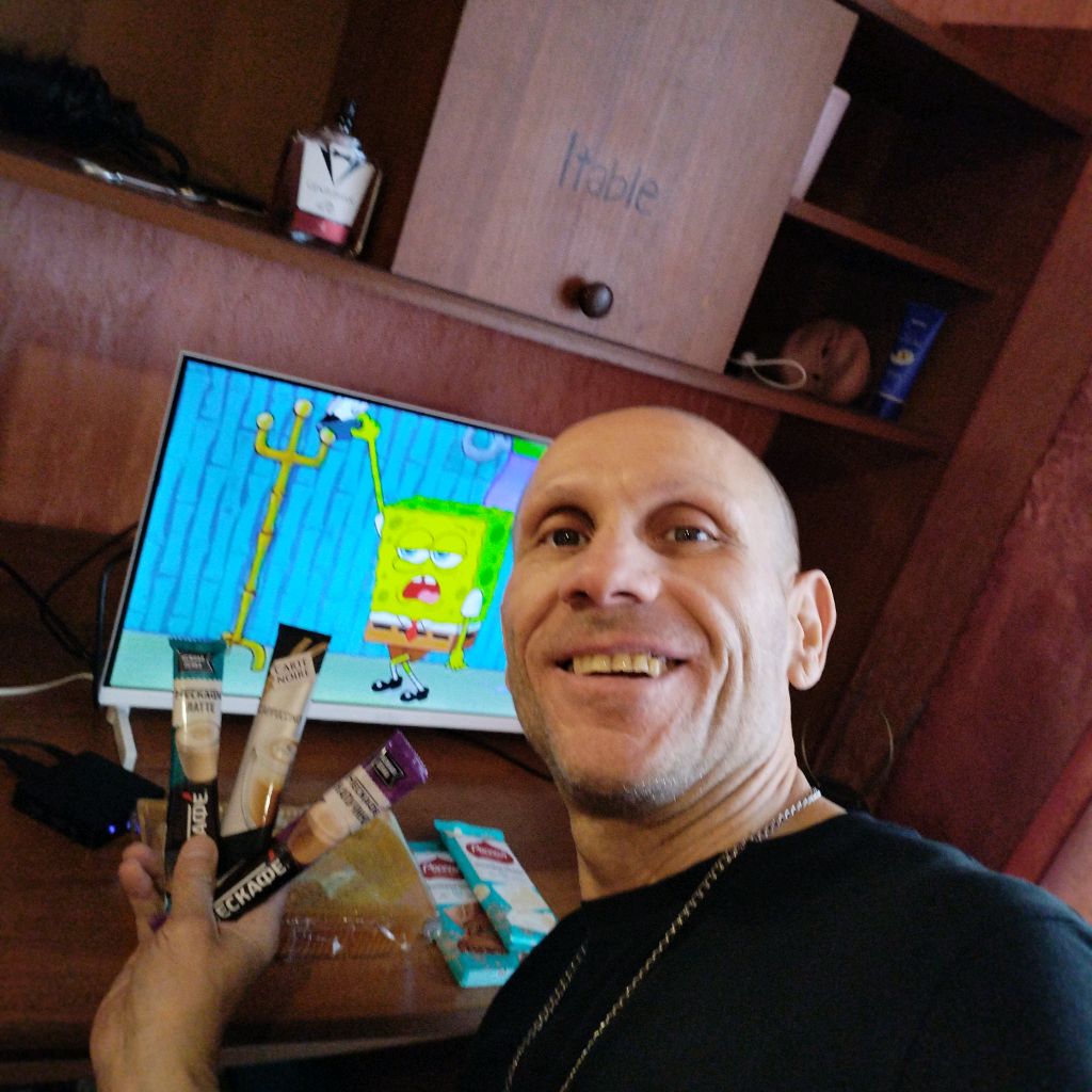 Иконка канала Сергей макаров