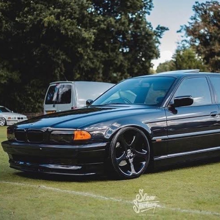 Иконка канала BMW E38