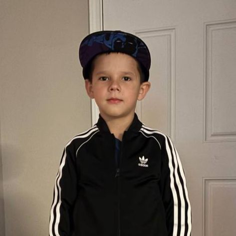 Иконка канала Дарий играет