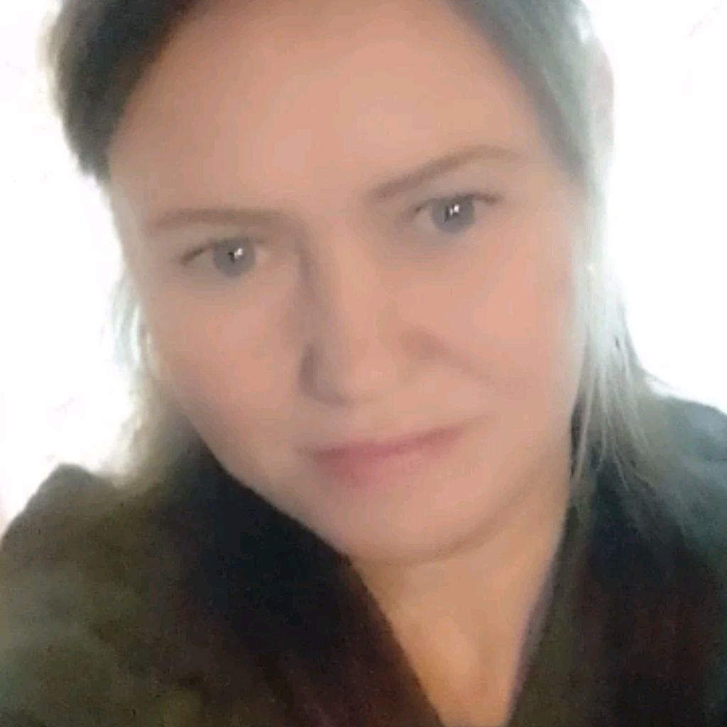 Иконка канала Девчонки нашего двора