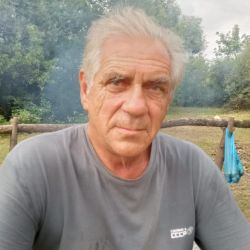 Иконка канала ТОЧКА ЗРЕНИЯ