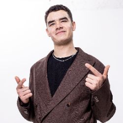 Иконка канала Ведущий Роман Хусаинов