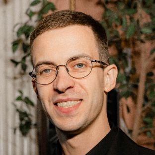 Иконка канала Ведущий на свадьбу в Москве Алексей Емельянов