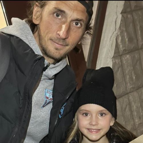 Иконка канала Garik and Maya