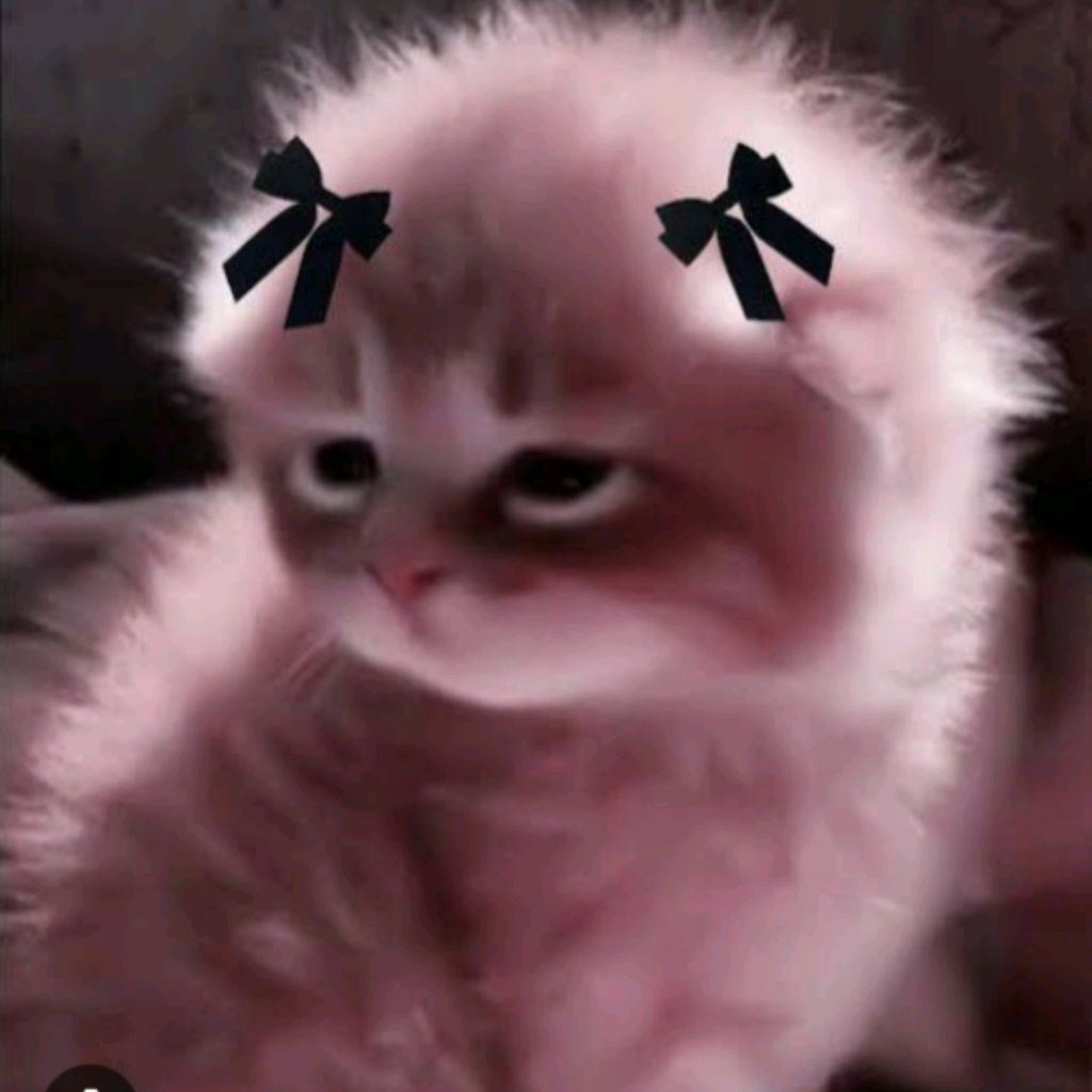 Иконка канала 🩷Хз Кто(заменяю Сестру:3) 🩷