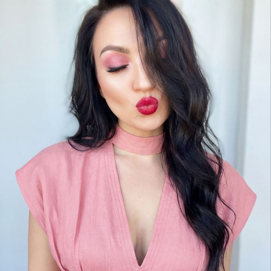 Иконка канала Омичка. Остров свекровищ.