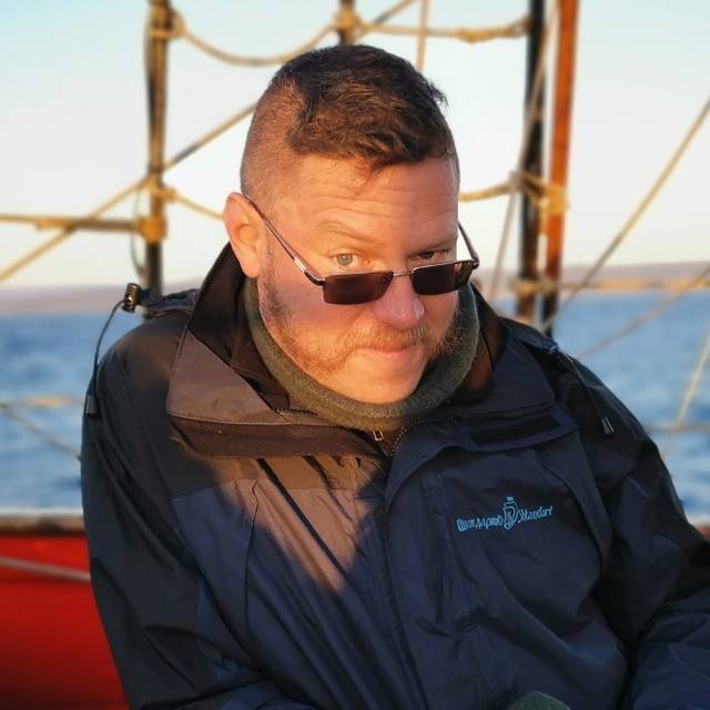 Иконка канала Дэн Субботин