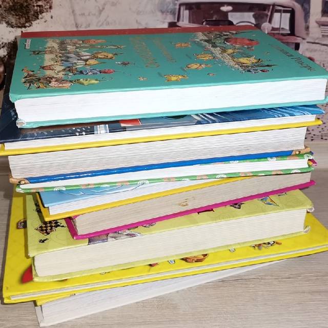 Иконка канала Читать - значит жить