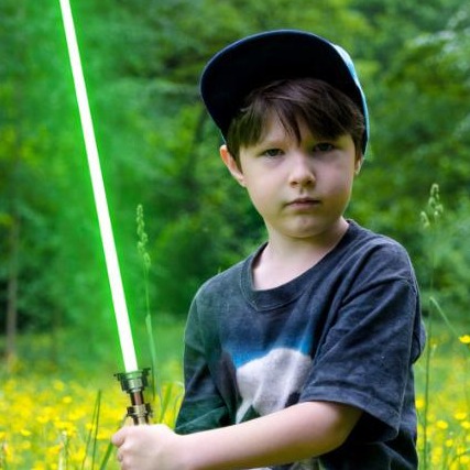 Иконка канала собаки и самокат