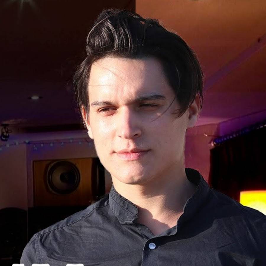 Ethan Levine - Аудиокниги и Интервью. Смотрите видео онлайн, бесплатно