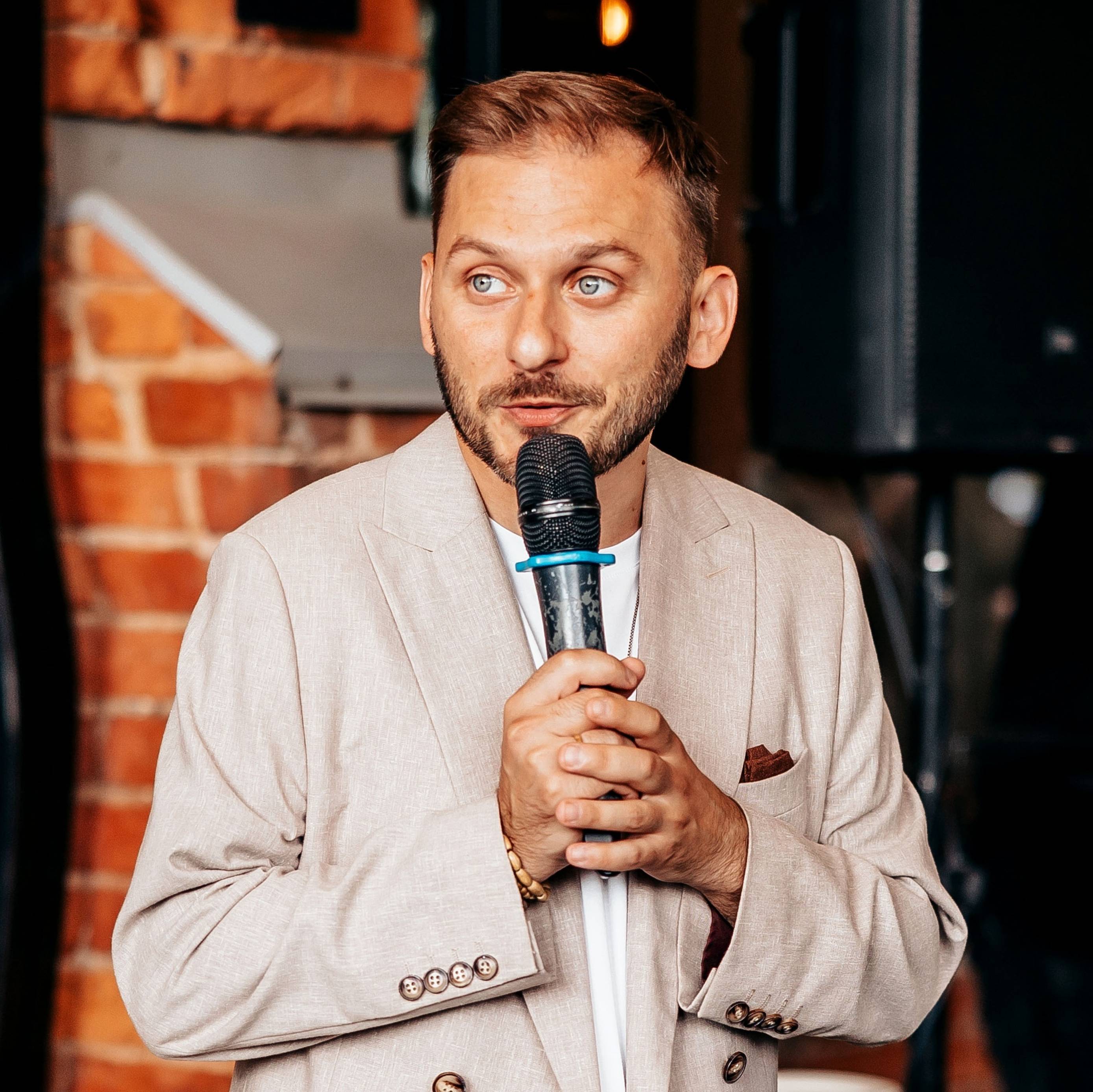 Иконка канала КИРИЛЛ ГУСЕВ ВЕДУЩИЙ КОТОРОМУ ДОВЕРЯЮТ