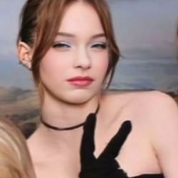 Иконка канала Chloe Grace Moretz