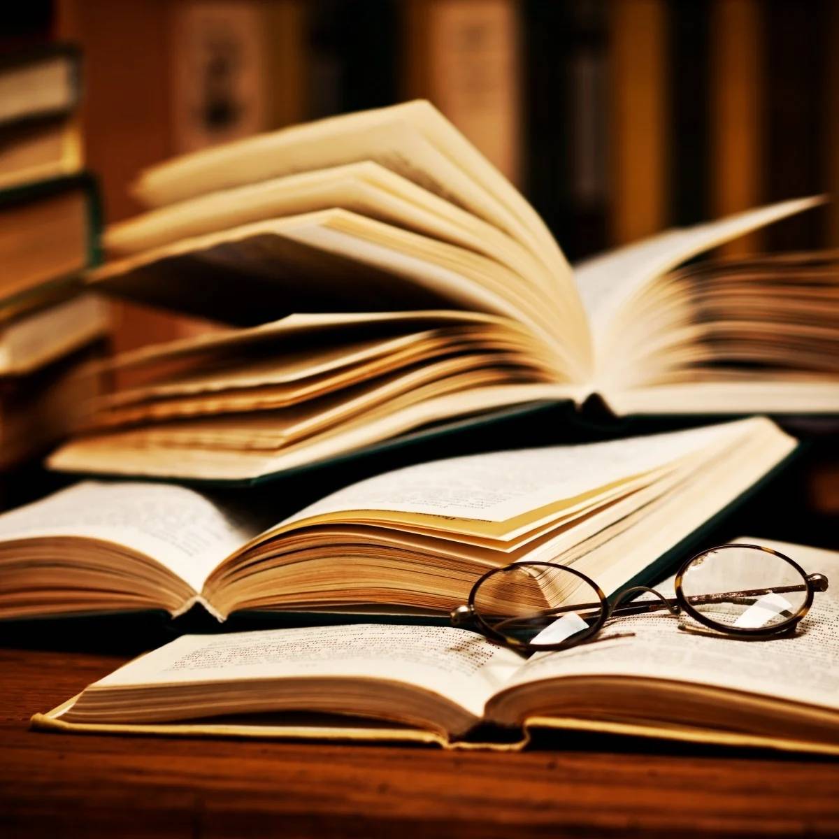 Иконка канала BookmanTrack