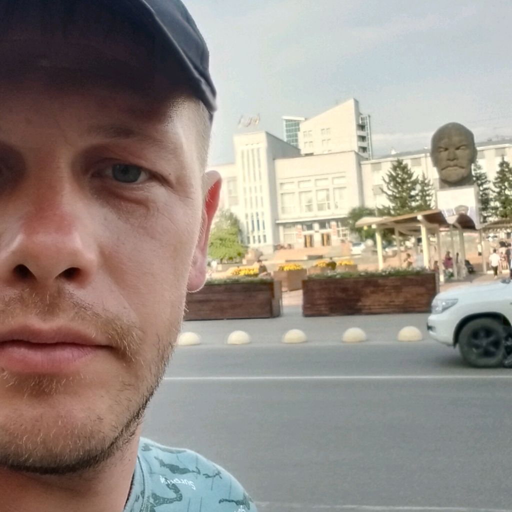 Иконка канала Олег Самоделкин
