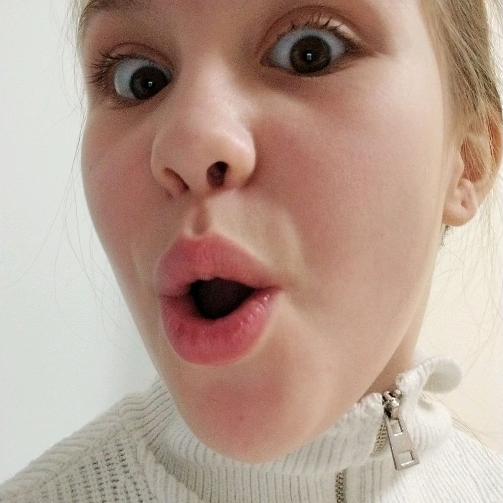 Иконка канала ♡ᎷᎬᏞᎾᎷᎬᎠ♡