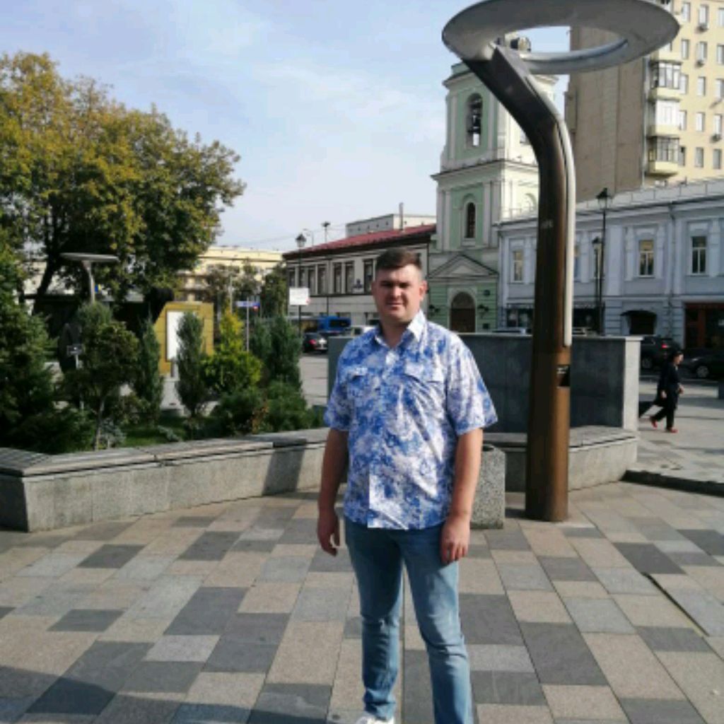 https://pic.rutubelist.ru/user/72/59/72597a5cbf97a78f7b24d505408ab382.jpg