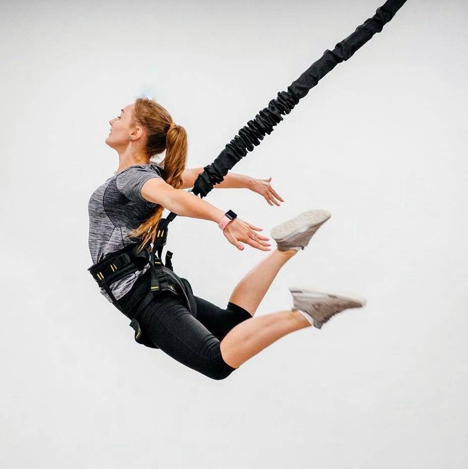 Bungee fly на RUTUBE: 6 видео – смотреть онлайн и бесплатно (11402173)