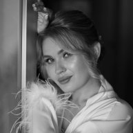 Иконка канала V A L E R I Y A