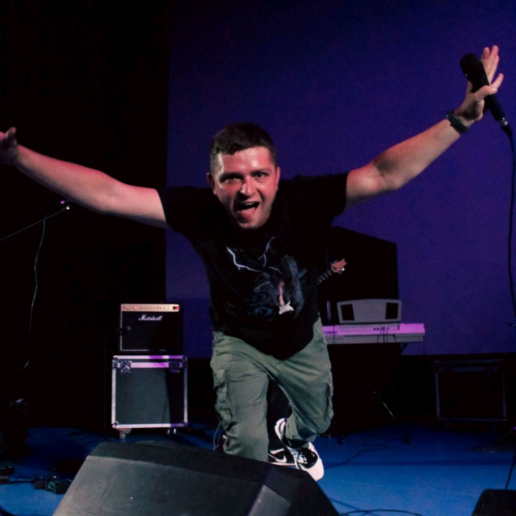 Брынь-брынь TV на RUTUBE: 1 видео – смотреть онлайн и бесплатно (31419701)