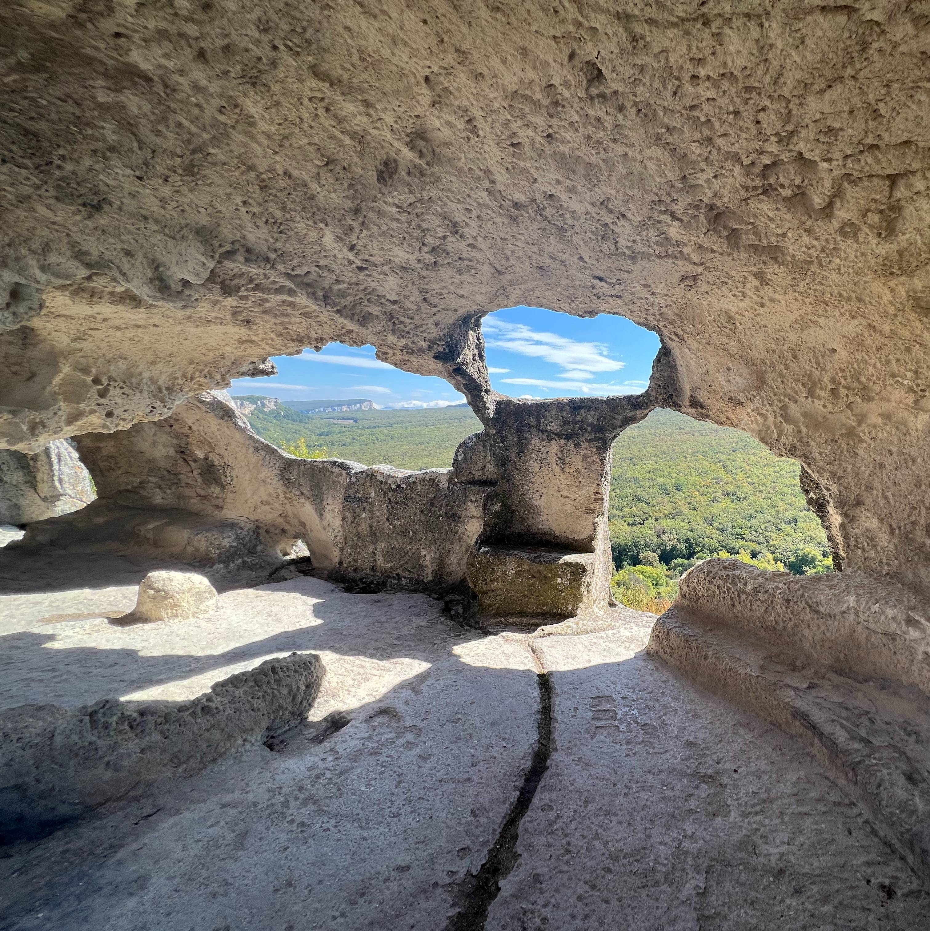 Иконка канала История и археология Крыма