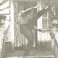 Иконка канала momotaro.san