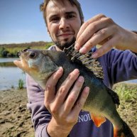 Иконка канала River Town Fishing