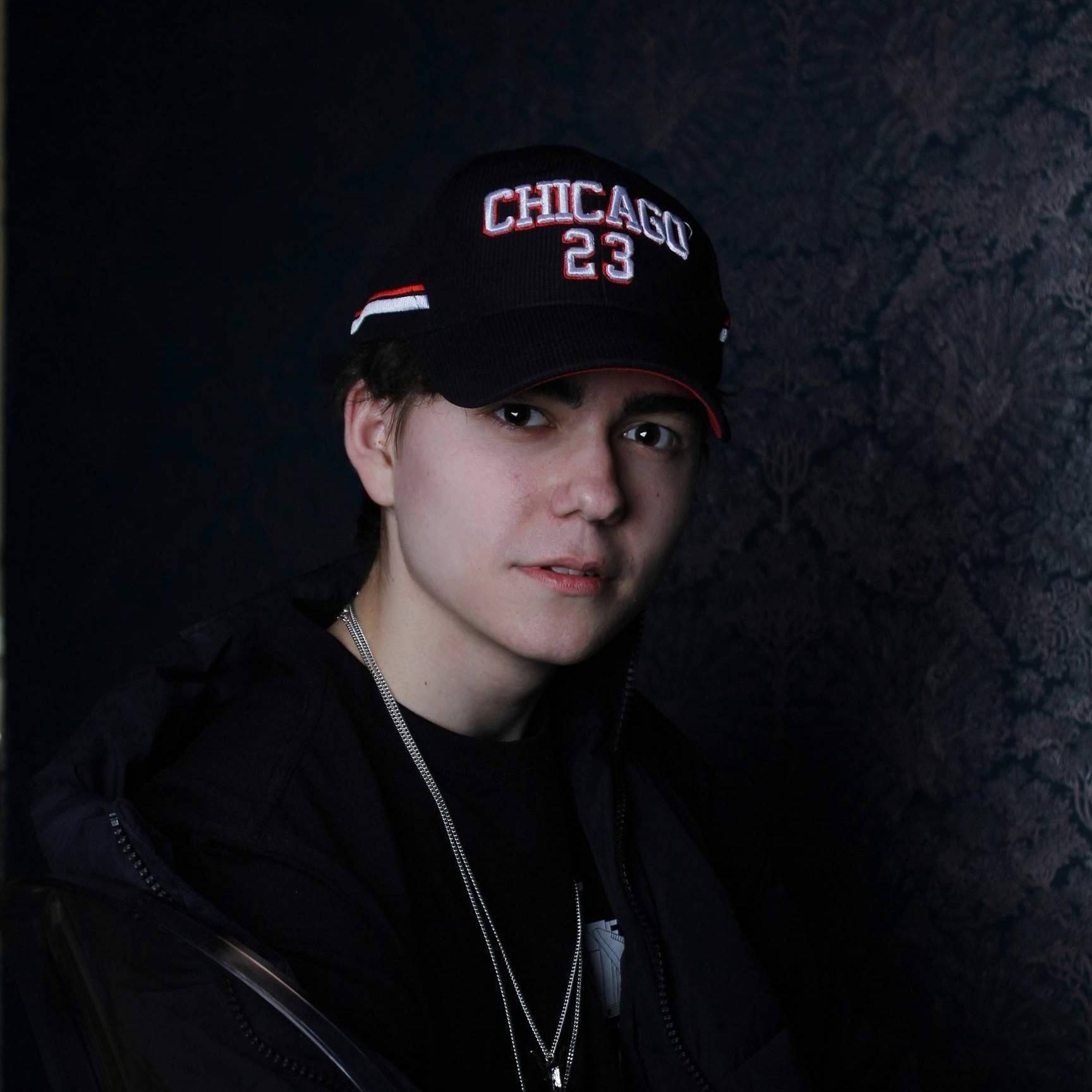 Иконка канала JustinFolly