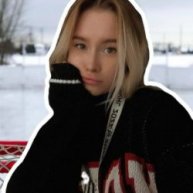 Иконка канала UselessBlogVlogs