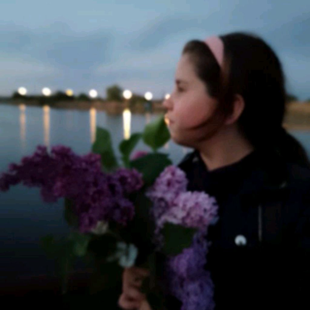 Иконка канала Евгения еееу 😂🦋🌹