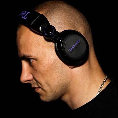 Иконка канала DEE | Tech House | Russian Club music