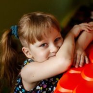 Иконка канала Алиса vivi lisa