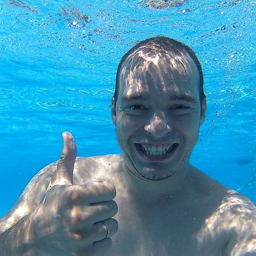 Иконка канала Денчик Таргетолог